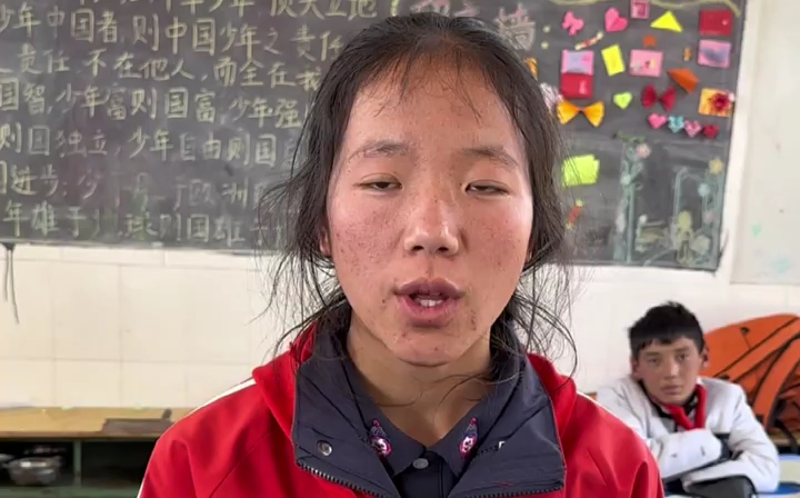 今天给学生上了一节爱国主题教育班会祝福我们的祖国繁荣昌盛,国泰...