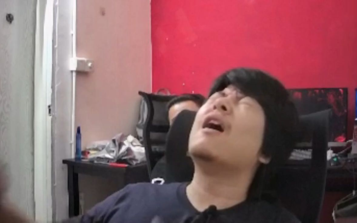 《港诡实录》魔怔的up受虐心路历程,极度舒适