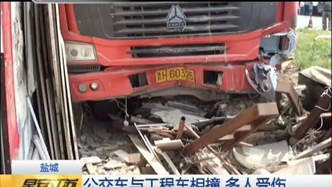 为避让电动车 卡车失控连撞两车