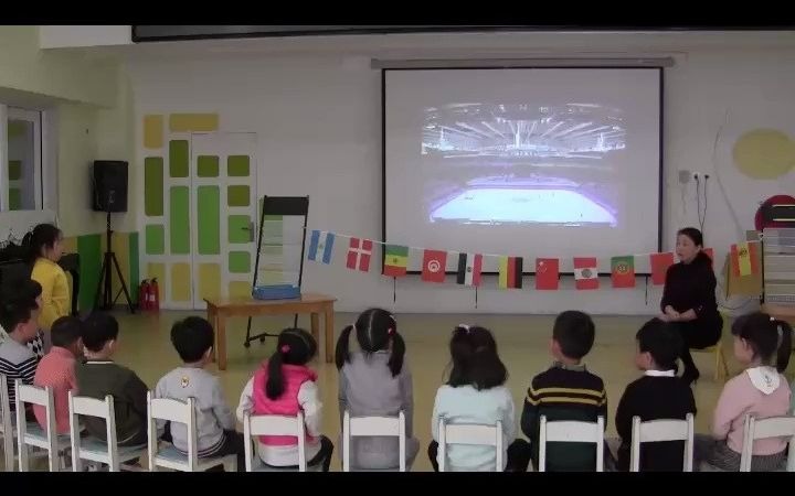 幼儿园公开课优质课中班社会《国旗飘飘》课堂实录