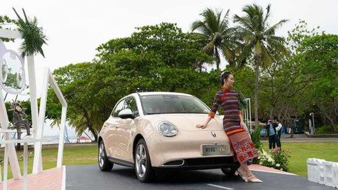 复古外观电车内核的长城?欧拉好猫amp;黎族文化体验之旅