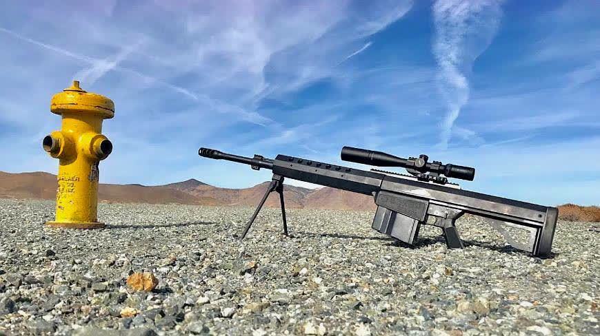 消防栓VS巴雷特枪,消防栓能抗住吗?结果太震撼了