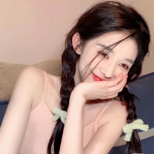 一颗甜漓呀Li 