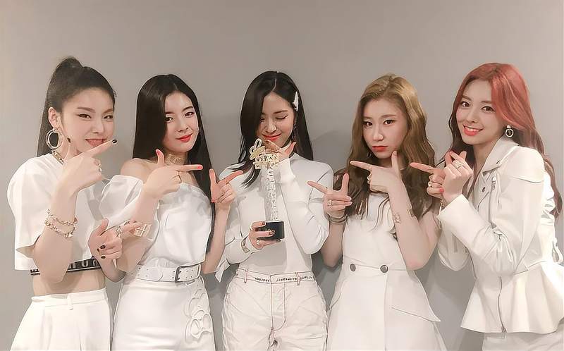 如何评价这次itzy的回归