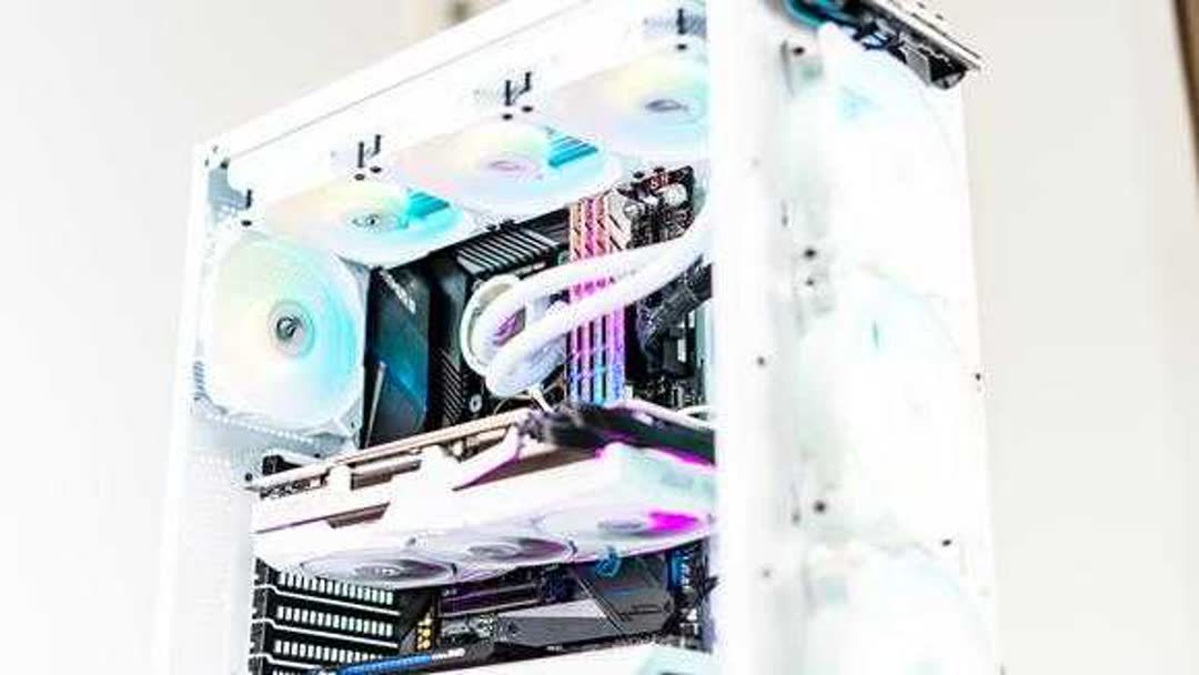 装机教程 手把手教你组装一台白色电竞主机 TD500MESH