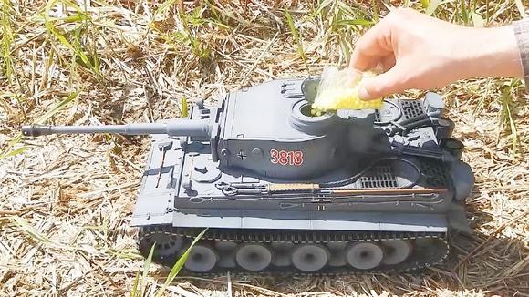 虎式坦克模型,不仅能开还能打靶,厉害了