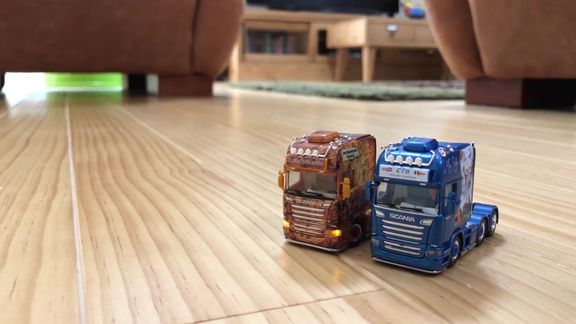 超级小的卡车遥控比例模型