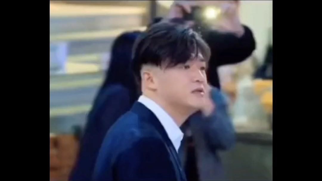 最近那有些人老是在微信里拍拍拍,在拍就拿这个给他看…