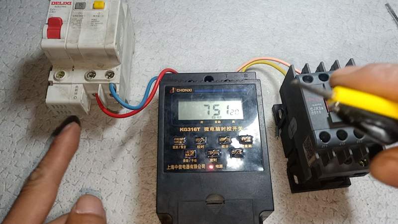 时控开关怎么接线?怎么设置定时时间?老电工一一演示教给你