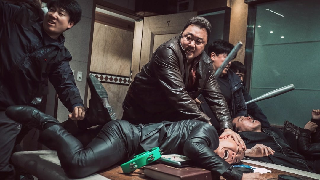 韩国城中村犯罪聚集区,硬核大叔肌肉男马东锡一身腱子肉打黑除恶