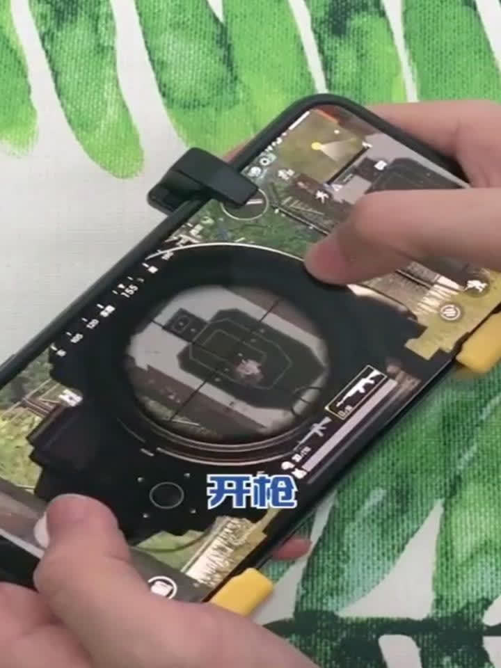 这款游戏手柄简直就是我的神助手啊