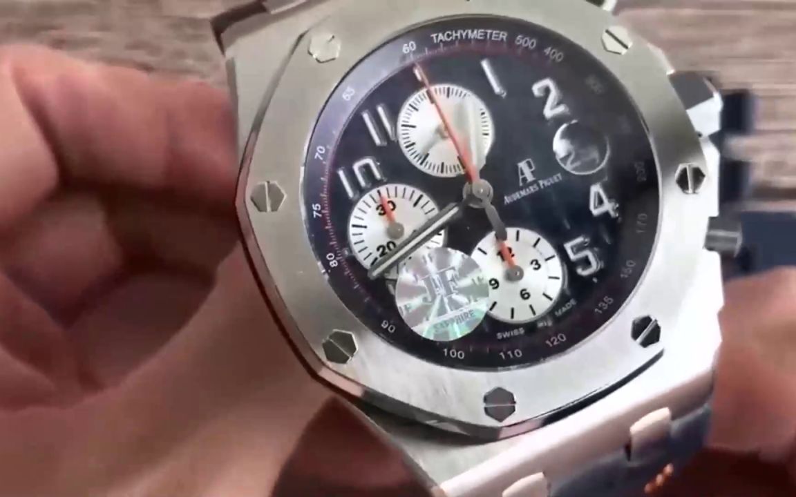 最棘手的问题都归师傅处理爱彼皇家橡树离岸爱彼26470腕表准备的太...