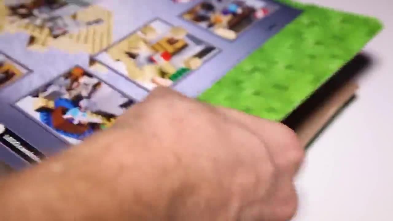 乐高积木拼装玩具 我的世界里遇到怪兽