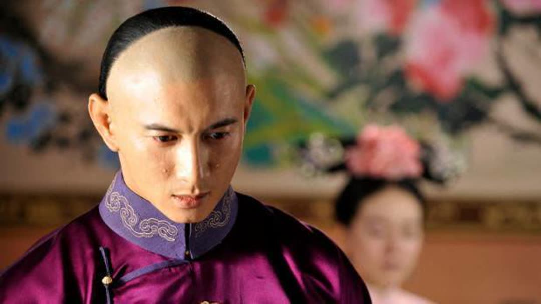 满清四大奇怪的习俗,裹小脚都不算什么,这个习俗让男人们哭