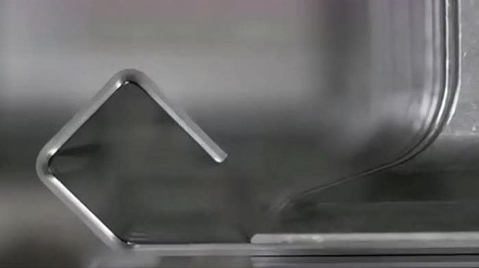 外国的数控折弯机2米板料...