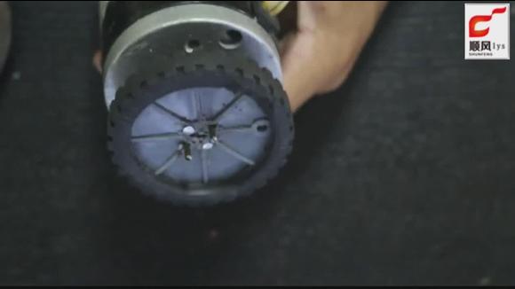 牛人将闲置的自行车改成电动车,简单又实用,值得我们学习