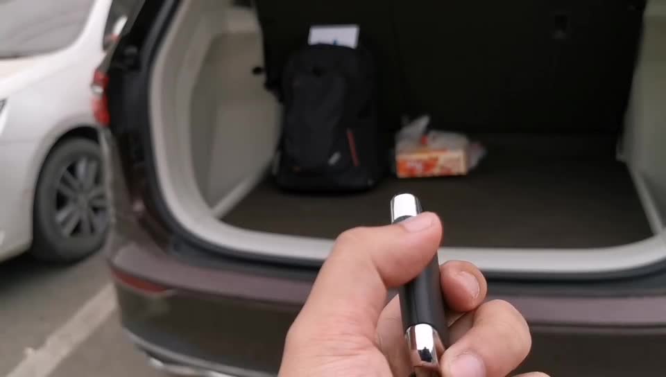 抢鲜看:上汽大众威然后备箱空间详情揭秘