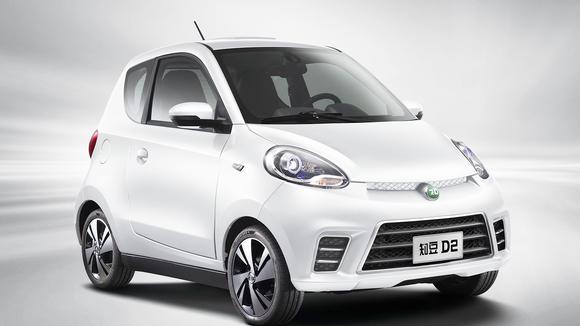 我为什么说电动汽车都是垃圾?底盘绑两块电池就敢卖75万