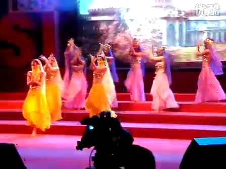 川外60周年晚会 惊艳的肚皮舞