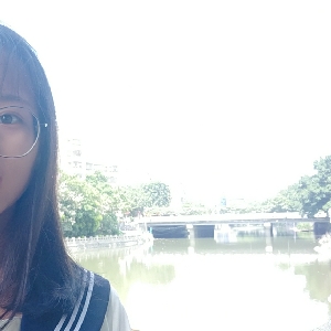是周Y 