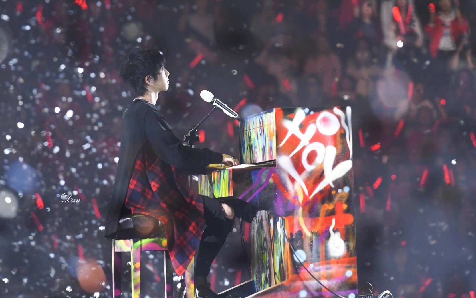 2017.10.14华晨宇火星演唱会部分歌曲