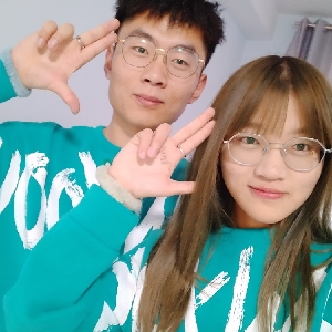 李晓冉123 