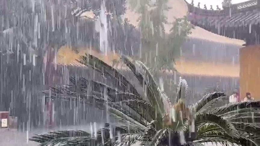 老赖不还米、用亲戚朋友的银行卡、微信支付宝、犯法吗?