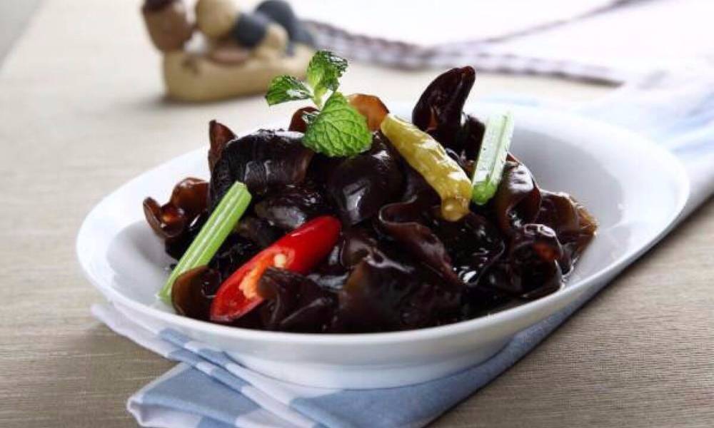 木耳是很有营养的食物,但是这么吃,就是在损害身体健康