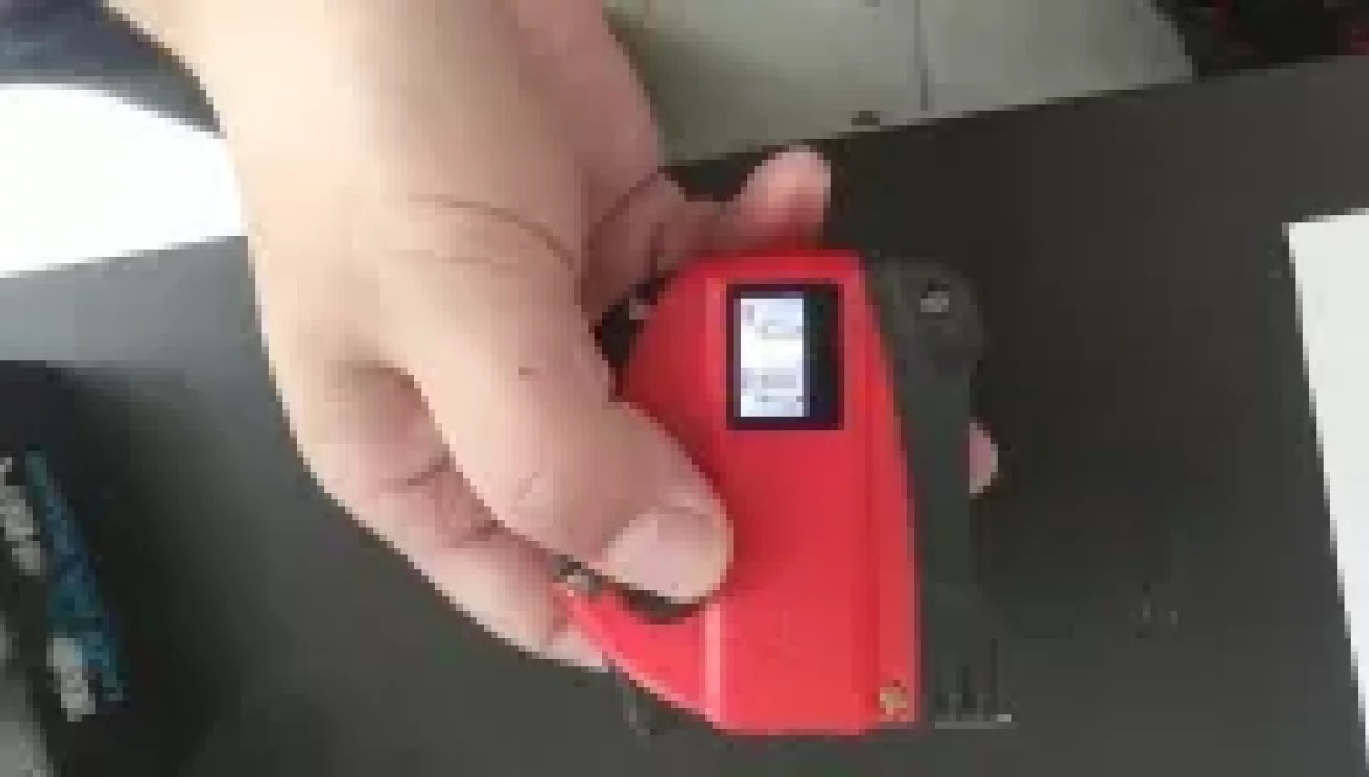 科麦斯激光卷尺使用方法