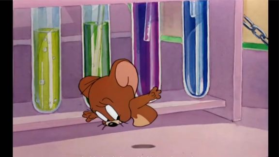 猫和老鼠:杰瑞意外得到魔法药水,看隐身的他是怎么对付汤姆猫的