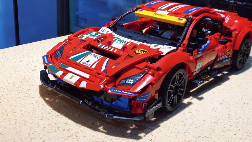 #汽车模型 #乐高保时捷 我们家哥哥三天抽点时间拼出的成品