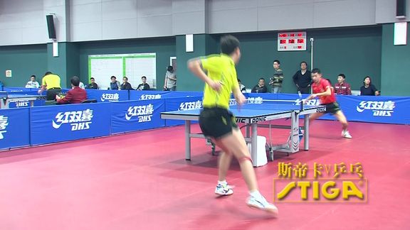 闭着眼睛都能上台,许昕的盲打绝技令张继科崩溃!