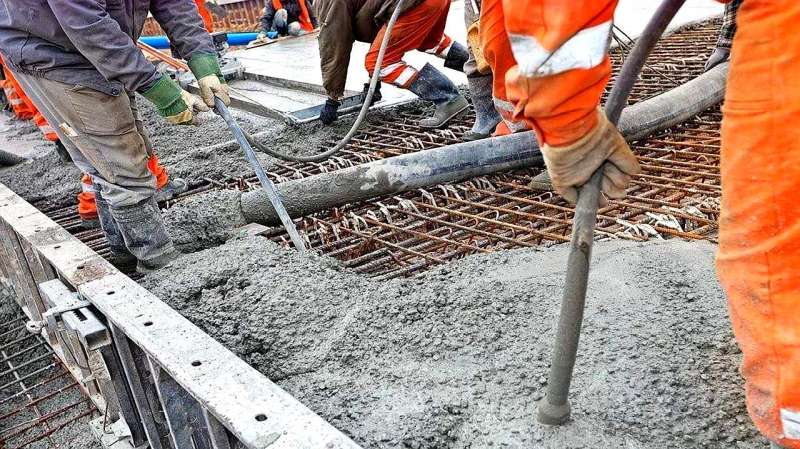 一方混凝土是多少公斤,单位转为吨的话是多少吨?今天算长见识了