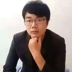 夏胡侃 