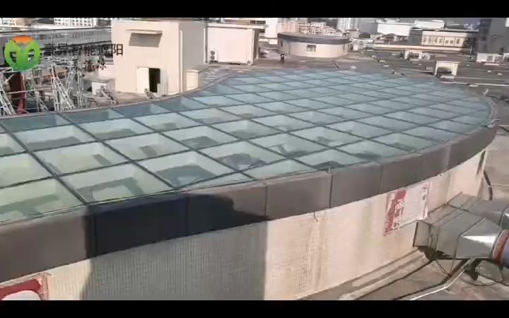 商场玻璃采光顶如阳西隔热,一定要做户外电动天幕帘