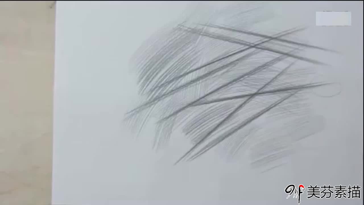 排线的握笔姿势和发力技巧素描入门,直线的发力方法,直线如何画直...