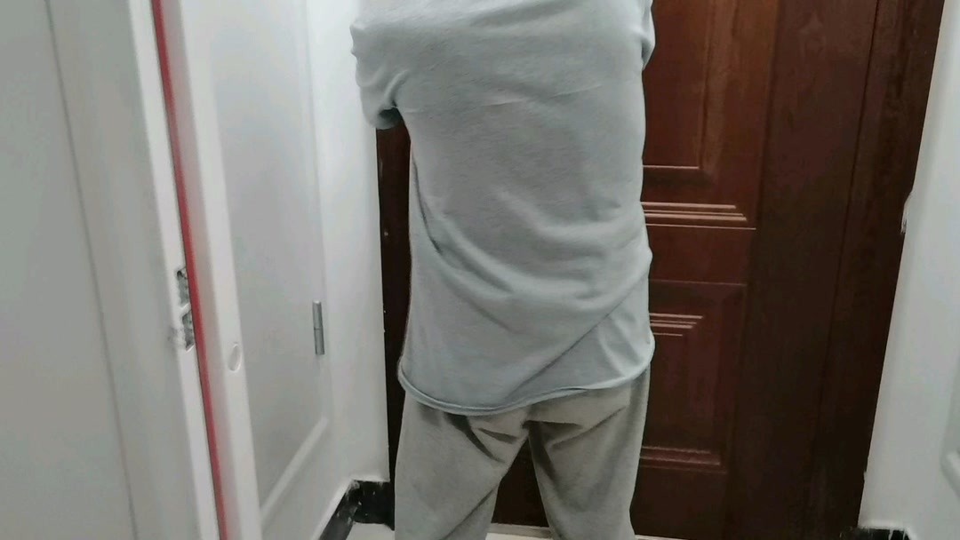 青岛指纹密码锁老人小孩都可以轻松开门