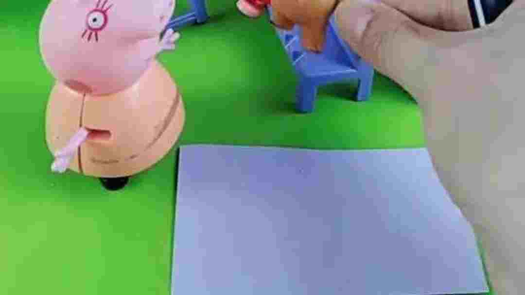 11到底等于几,小朋友们得到了奖励,只有小猪佩奇没有巧克力