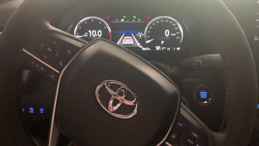 感觉音响没什么毛病啊。叮咣叮咣的,没有说的那么不好。