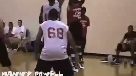 厉害了,美国精英赛场上出现一班小学至初中的篮球精英