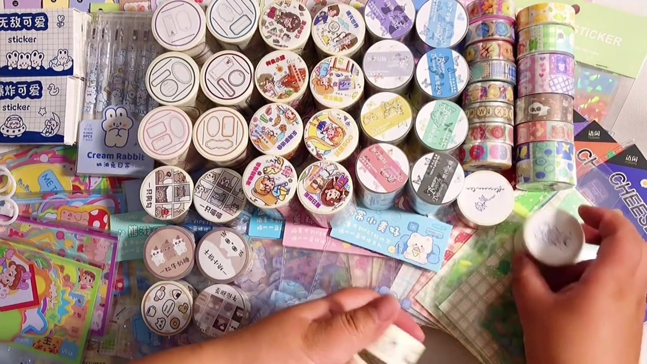 都已经上架了,名字按照新品排序就能查到了