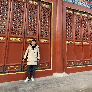 梁園抱一 