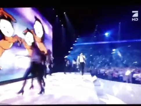 鸟叔PSY与德国超模大赛总决赛Top24 catwalk 曼海姆 SAP Arena