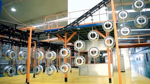 实拍轮毂加工制造过程!比想象中先进得太多了