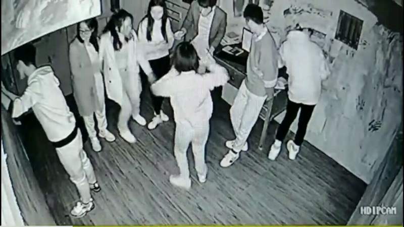 电梯里的灵异事件