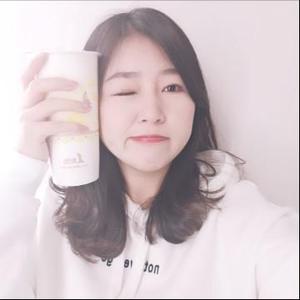 球球爱吃橙子呀 