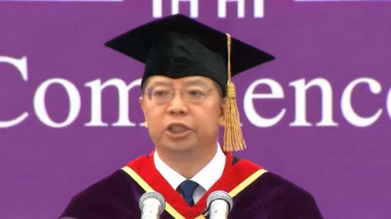 清华大学校长演讲,实现中华民族的伟大复兴,需要你们立浩然之志