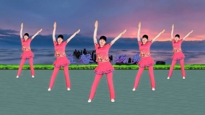 凤凰传奇热曲广场舞《最炫民族风》旋律豪气又大方,就是不一样
