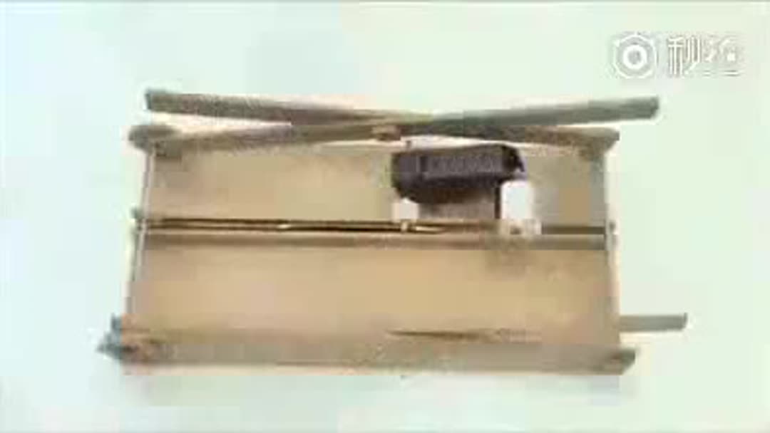 国外牛人自制的一台自动升降货架,想学的赶快来!