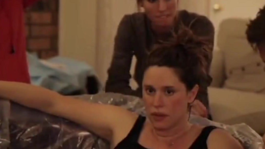 孕妇在家水中分娩,愿每个孕妈都能顺利生产